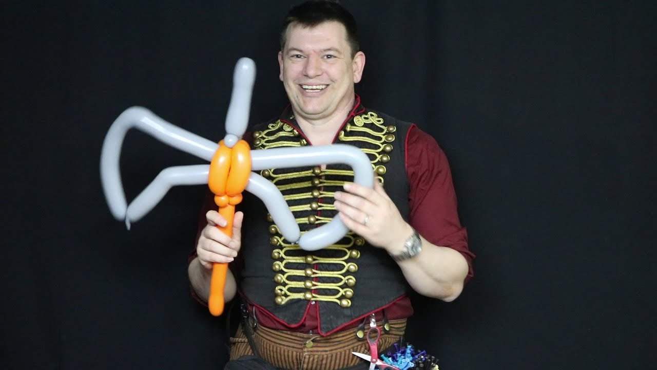 Balloon Battle-axe tutorial - YouTube