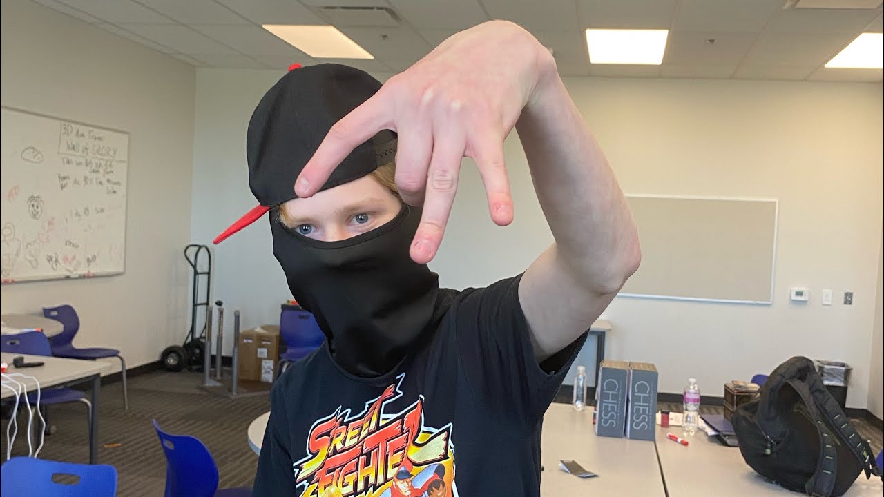 2 In The Bag FT: Lil cracker,Skrizz - YouTube