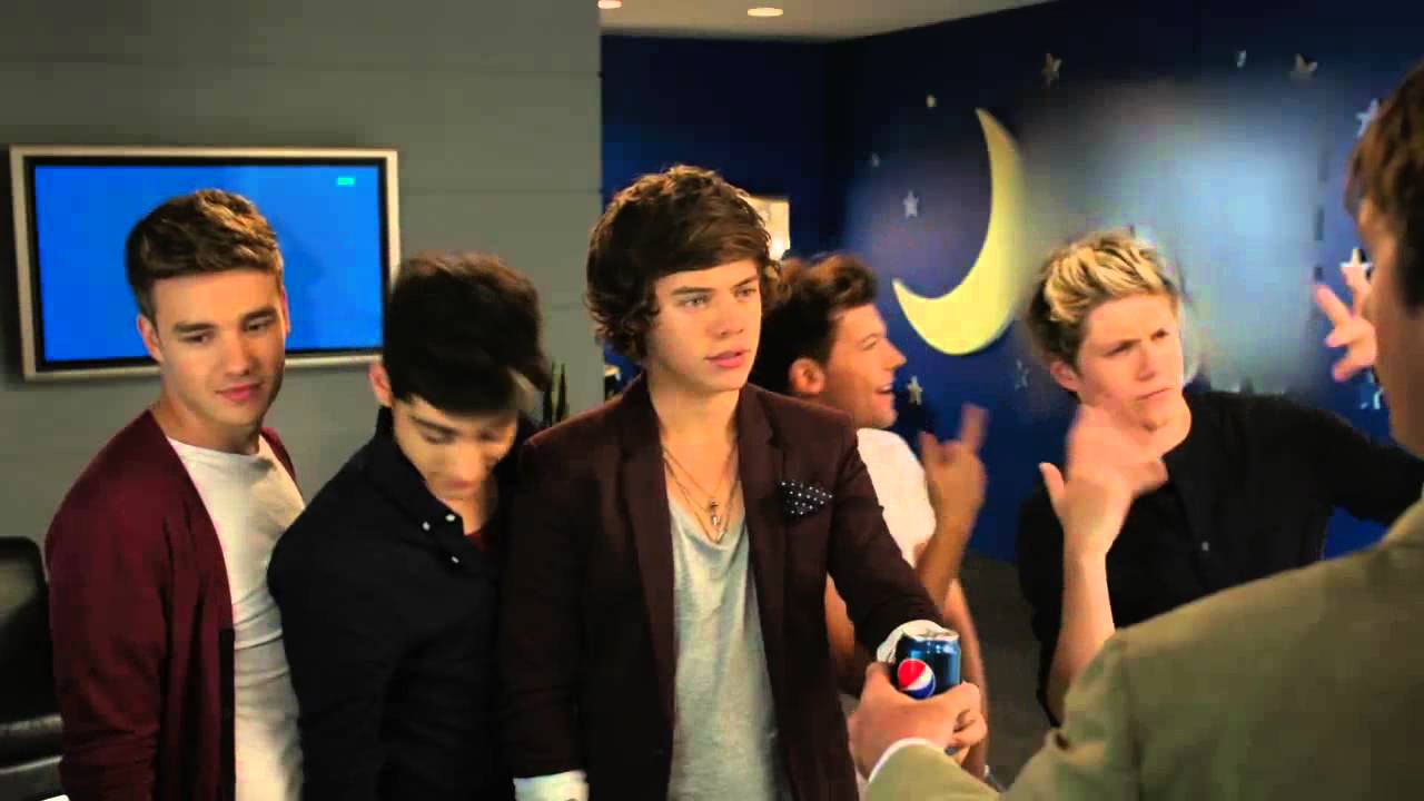 One Direction Pepsi Commercial Outtake/Bloppers Part 3 HD - YouTube
