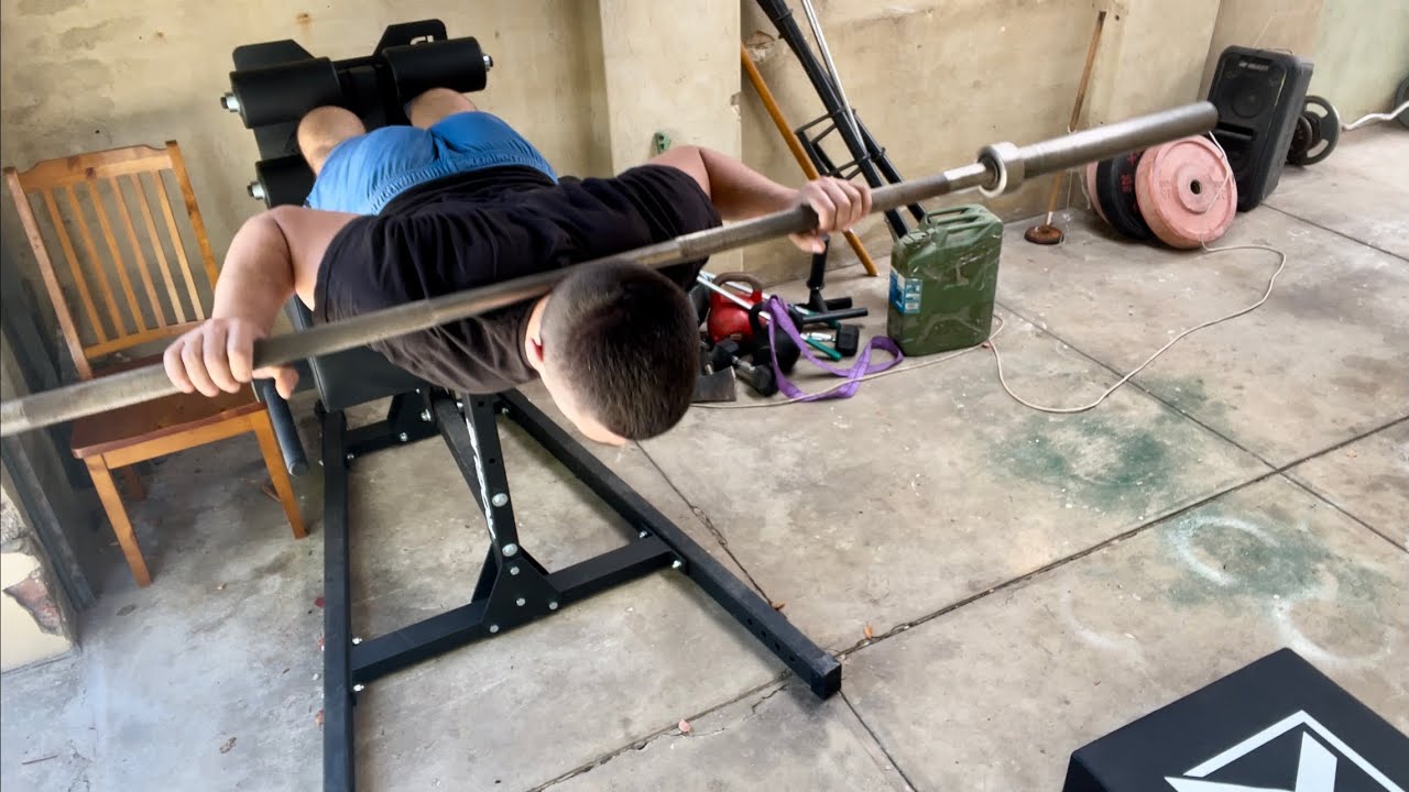 Squat everyday Day 1516: home gym build underway - YouTube