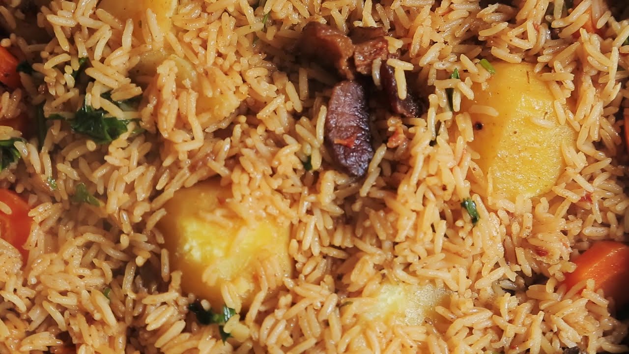 Beef pilau with Fried Tilapia Fish and Lettuce salad - YouTube