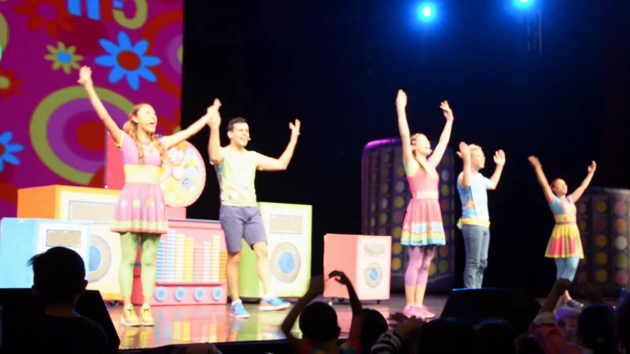 Hi5 Santa Claus is Coming - YouTube