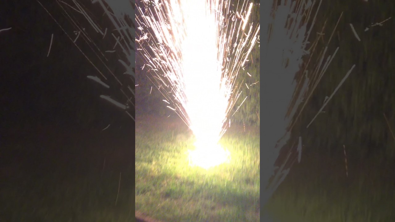 REAL LIFE SPARKLER BOMB!! - YouTube