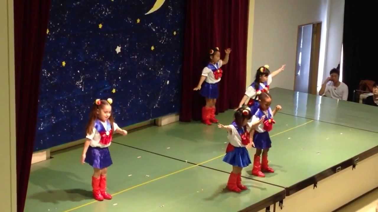 Ariaya's Sailor Moon Dance - YouTube