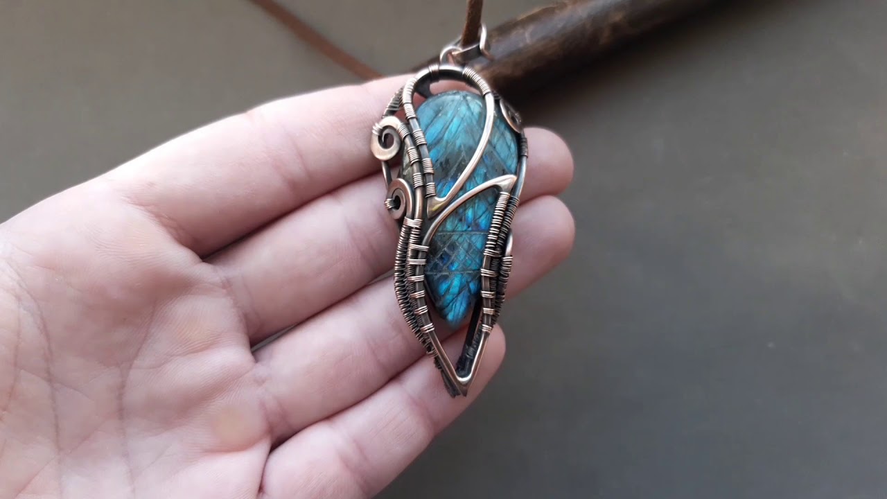 Oracle amulet - YouTube