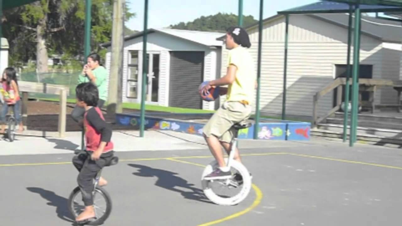 Tautoro and Chris - Special thanks to: Te Hau Ora O Kaikohe - YouTube