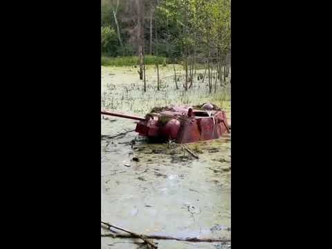 FOUND A WWII TANK IN A SWAMP / WW2 METAL DETECTING - YouTube