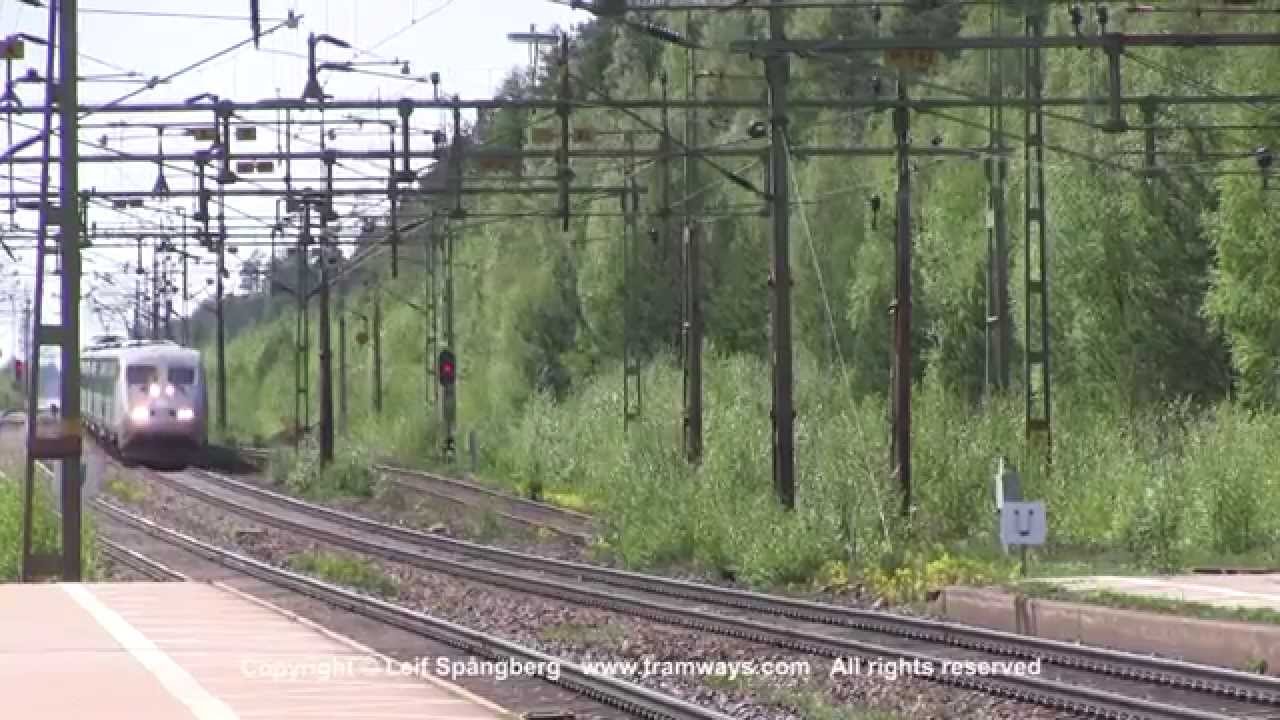 SJ X2000 trains at Laxå station, Sweden - YouTube