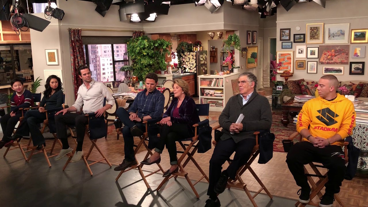 9JKL CBS STUDIO - YouTube