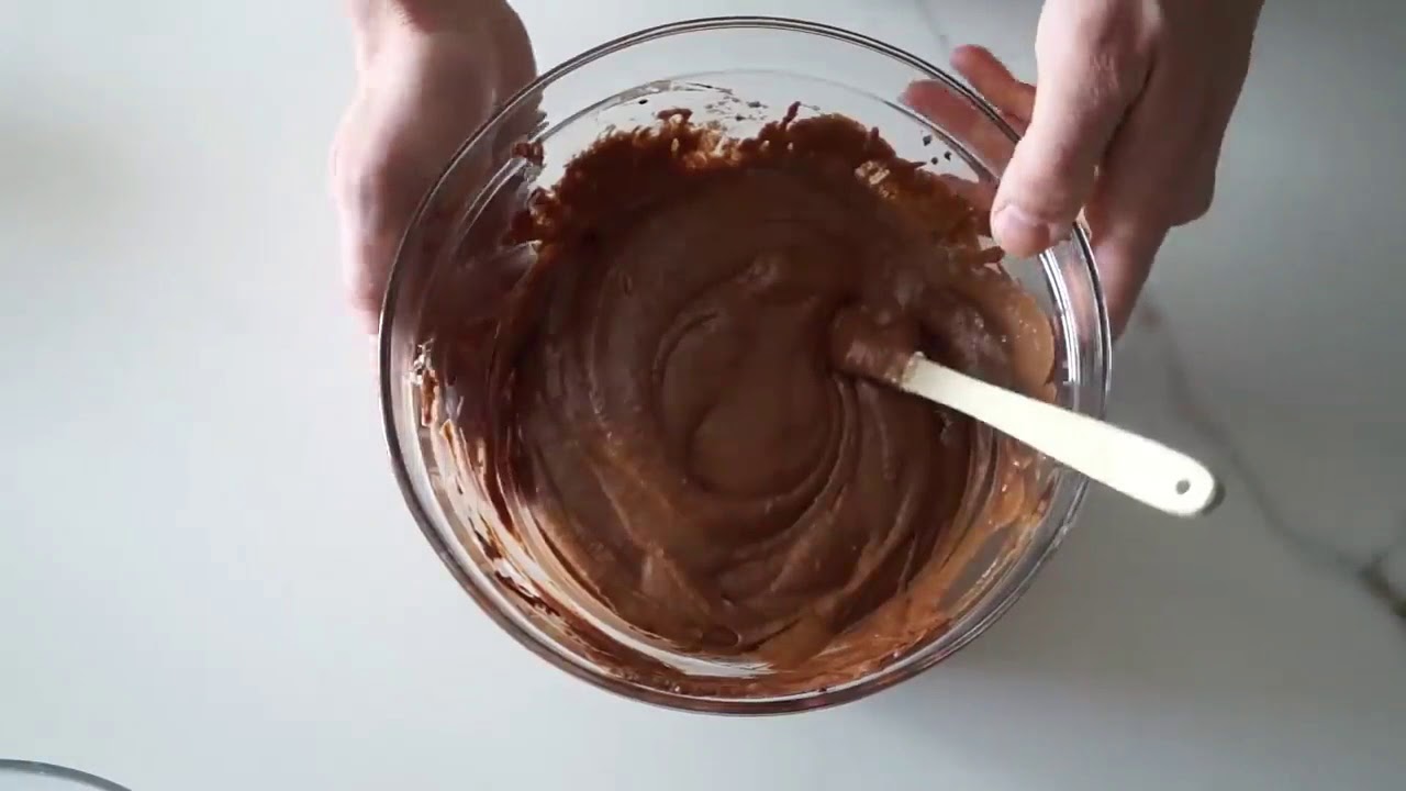 Como Hacer Pastel De Chocolate Con 2 Ingredientes Youtube