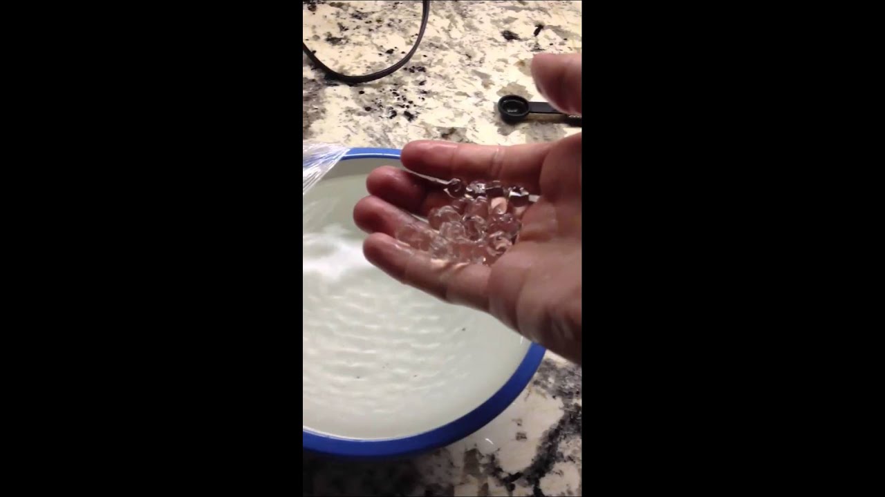 Super Absorbent Polymer - YouTube