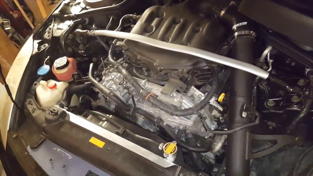 350z install a catch can - YouTube