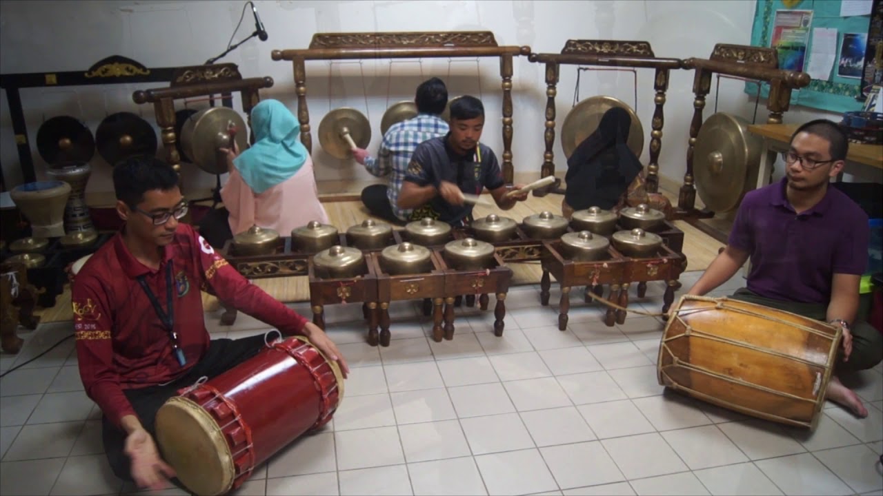 Raja Lalu - KOGV - YouTube