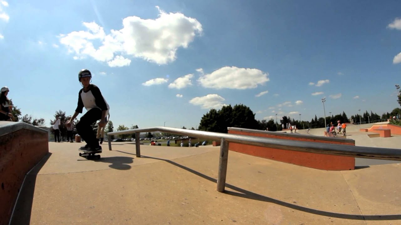 Learn New Tricks At Markham Skatepark - YouTube