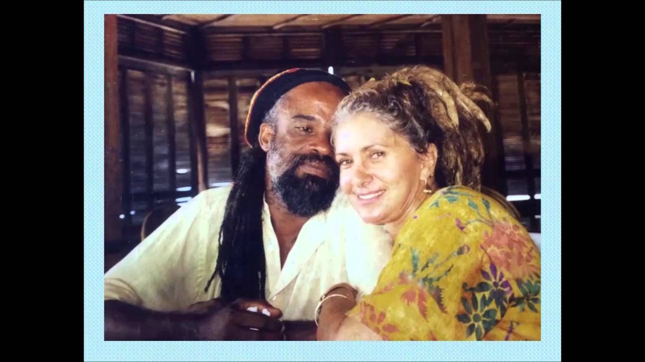 Barbara Esprit (Barbara Goodman, Cookie Quinones, Cookie Quinn, Barbara ...