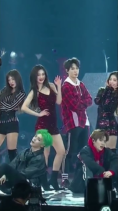 Red Velvet × NCT(colab.) in MAMA 🎶 💚 #redvelvet #nct - YouTube