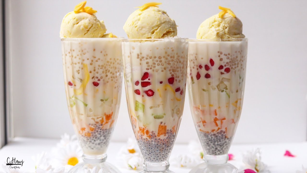 Fresh Fruit Naab Vaam: Fresh Fruit Coconut-Tapioca Dessert - YouTube