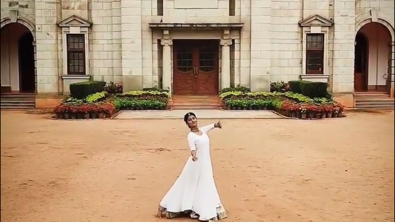 Ashitha Rajesh Kumar with O Re Piya 🥰🦋 #dancer #dancereelchallenge ...