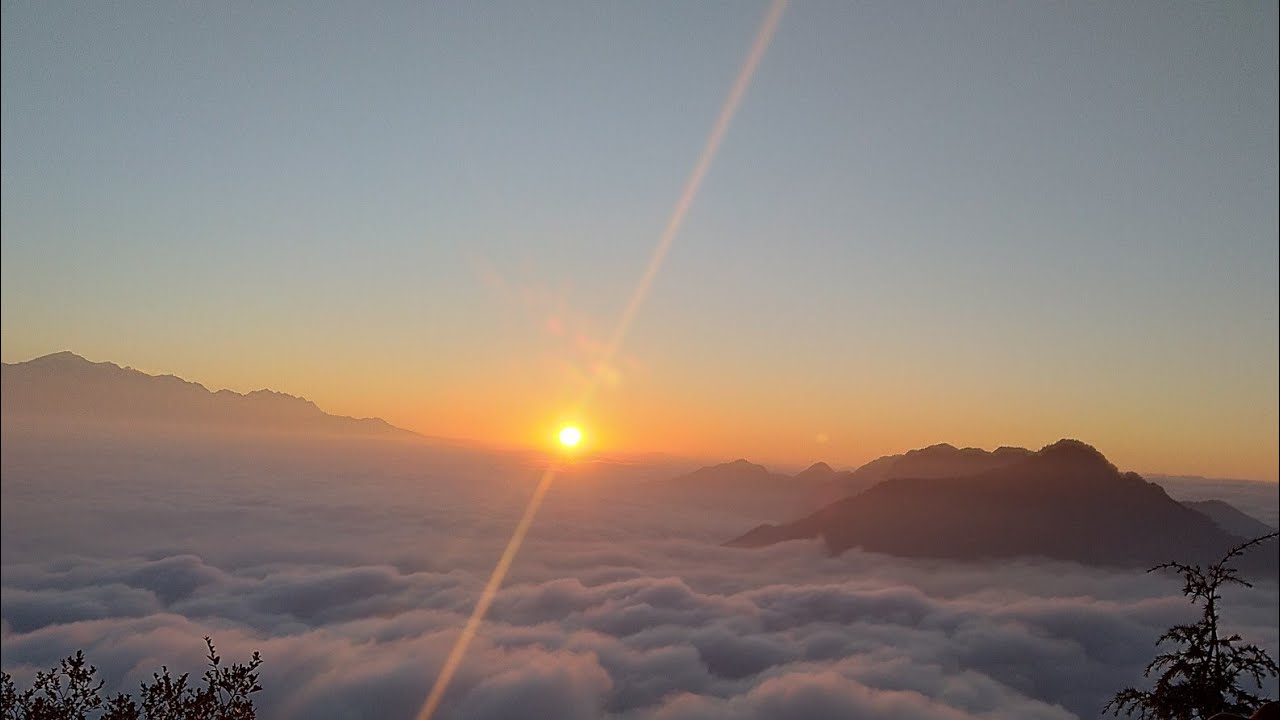 Unbelievable Sunrise view|🌄Mountain Sunrise|Most Beautiful Sunrise ...