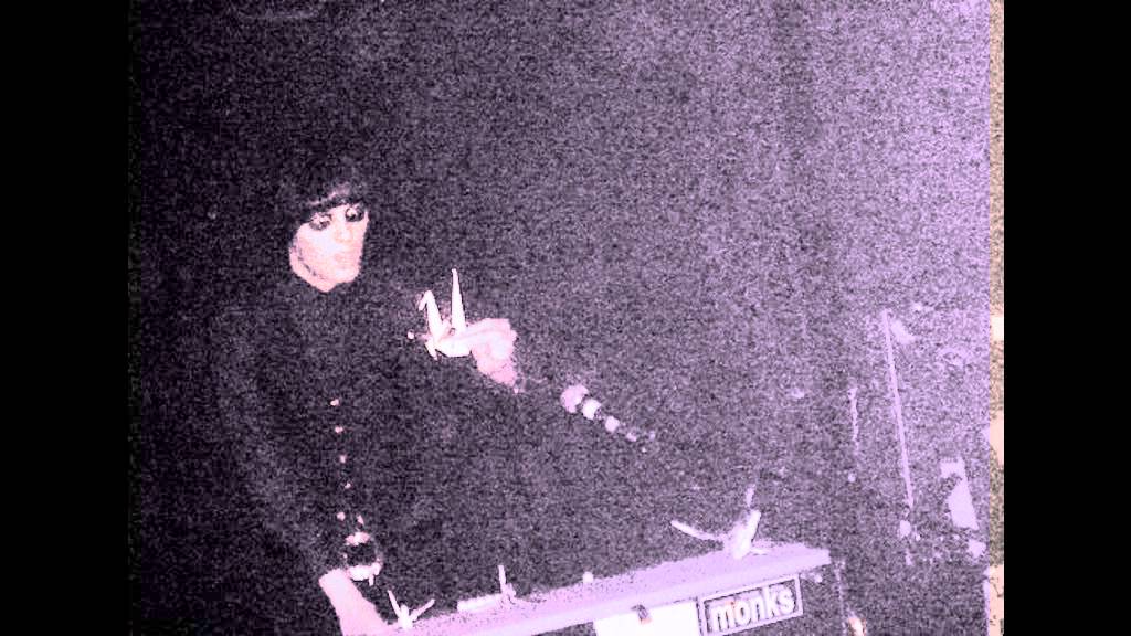 The Horrors Rhys Webb - Spider Lovin' - YouTube