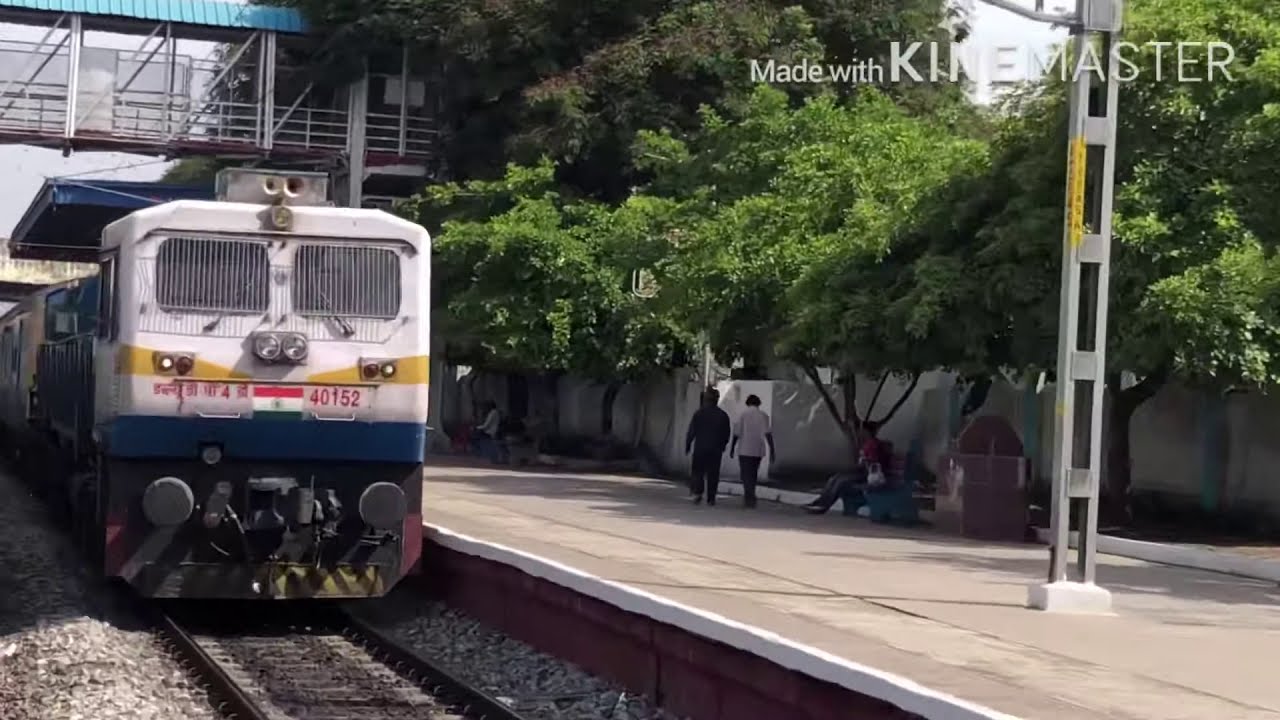 12026/12025 Secunderabad to Pune Shatabdi Express - YouTube