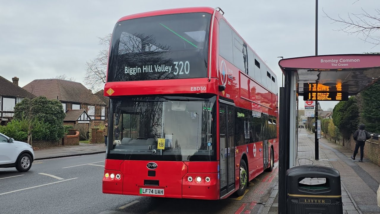 *BRAND NEW* Go-Ahead London Metrobus LF74 BYD BD11s On The 320! - YouTube
