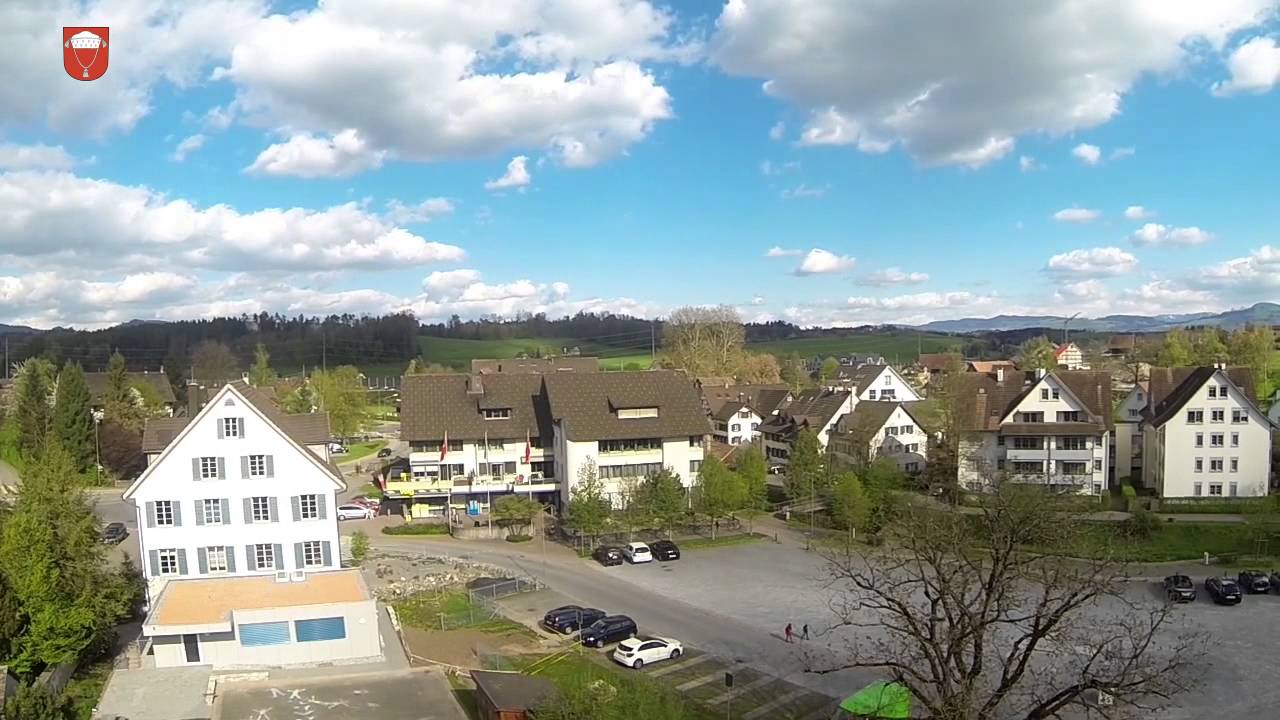 Gemeinde Knonau aus der Vogelperspektive - YouTube