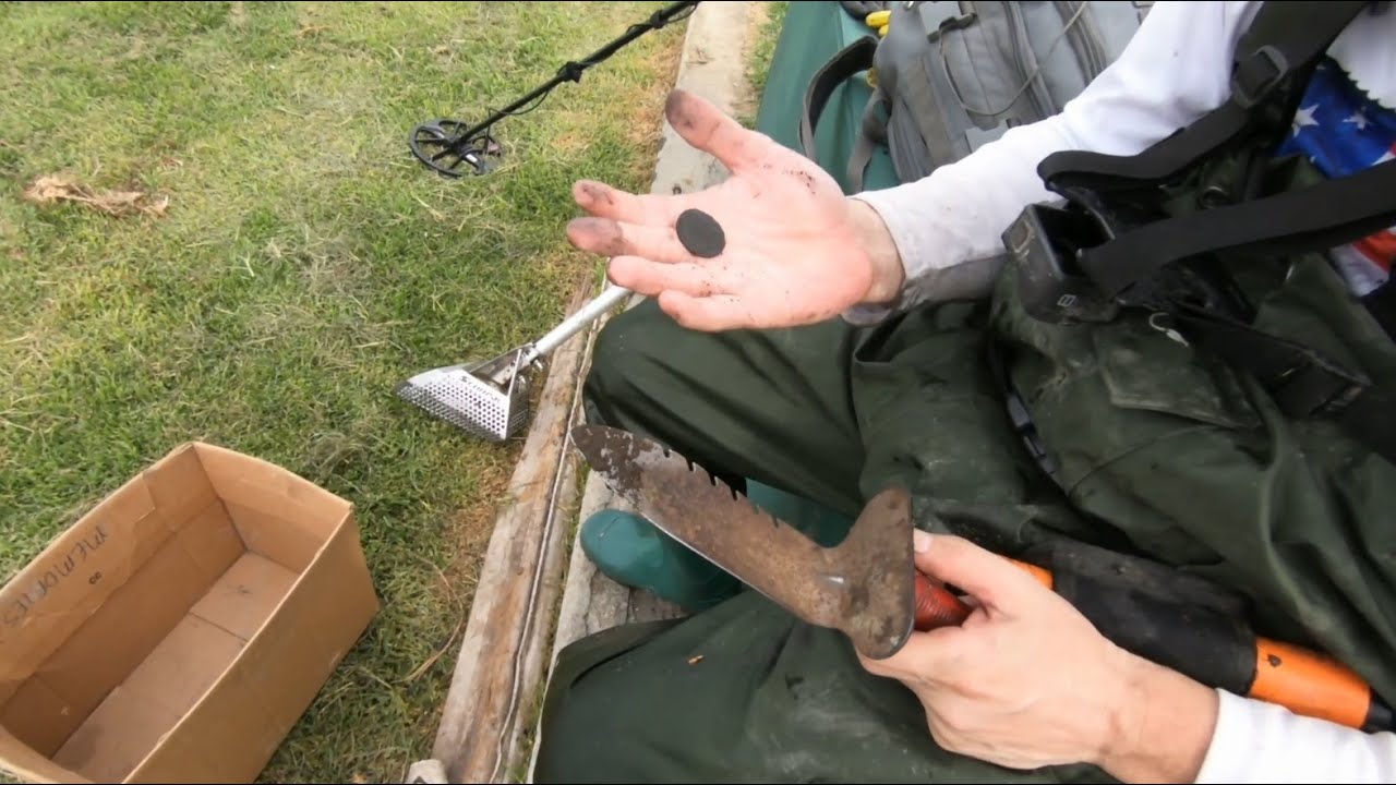 Oakland Metal Detecting 160 - Cory The Treasure Hunter Searching for ...