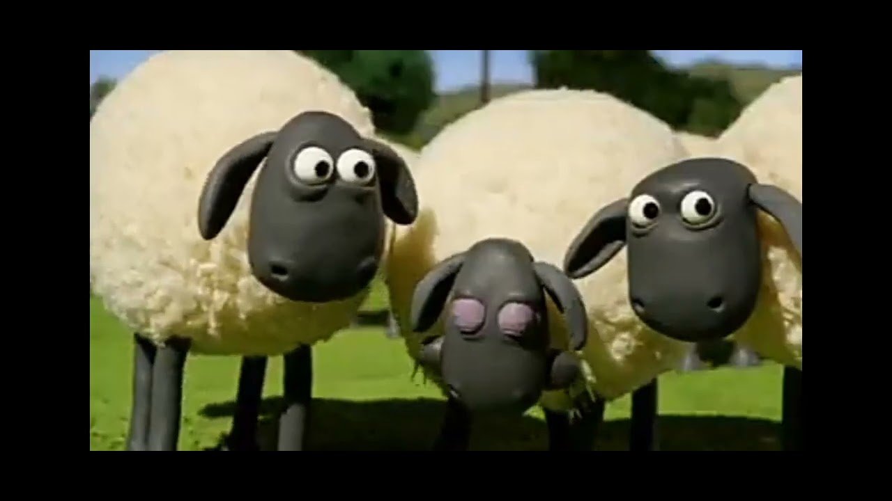 Shaun The Sheep Bitzer's New Hat Crying - YouTube