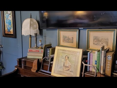 Decorating around modern Electronics - YouTube