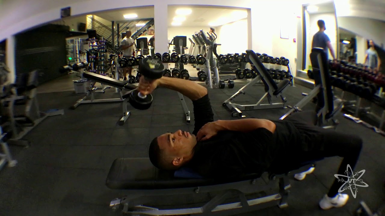 Lying single arm dumbbell triceps extension // Extension triceps ...
