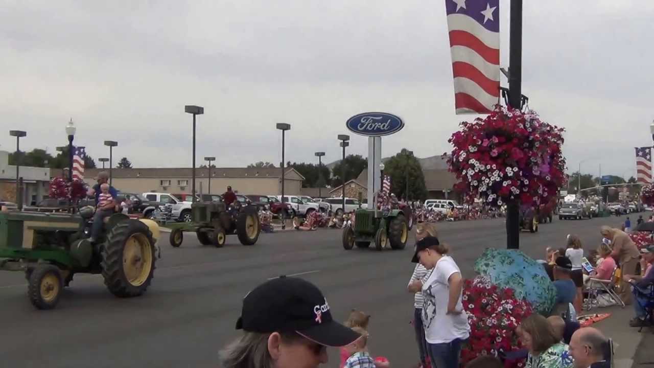 2013 24th of July Parade - YouTube
