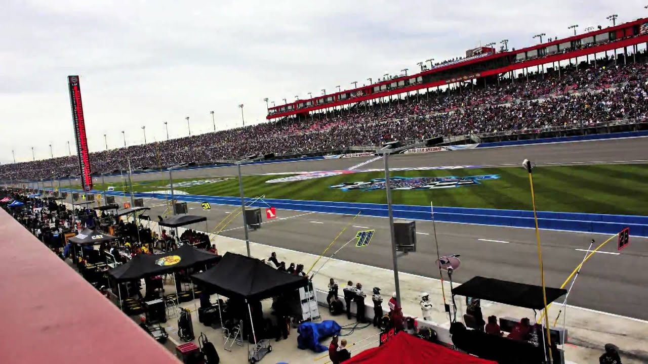 Auto Club Speedway Fontana CA - YouTube