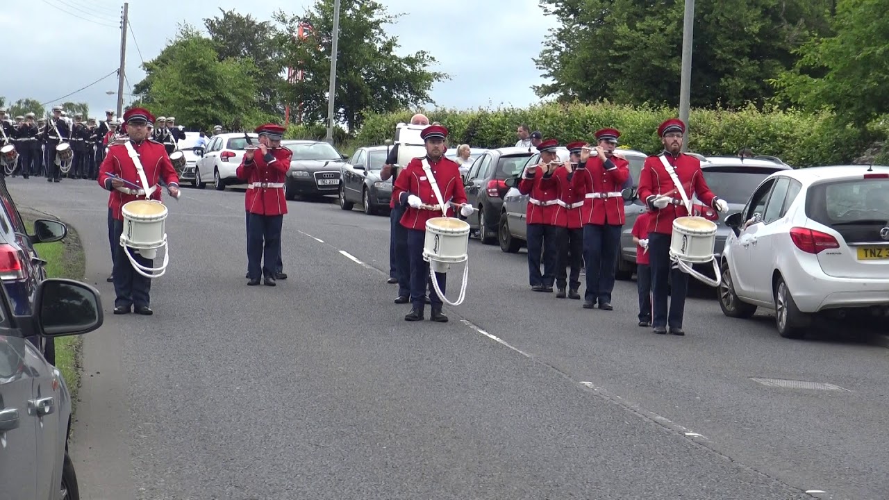 Rankin Memorial Flute Band @ Garvagh Cancer Research Parade 2019 - YouTube