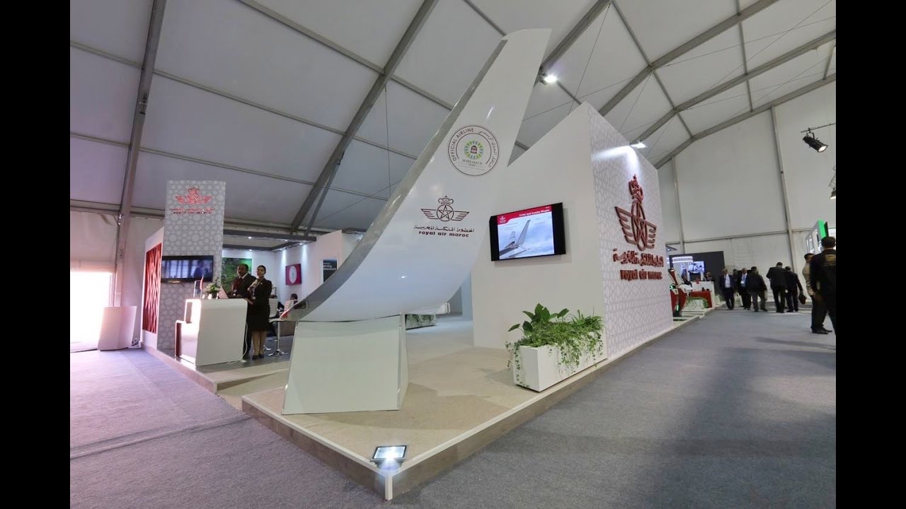 Stand Royal Air Maroc à la COP22 Marrakech - YouTube