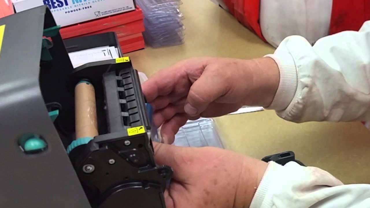 How to Change Labels and Ribbon - YouTube