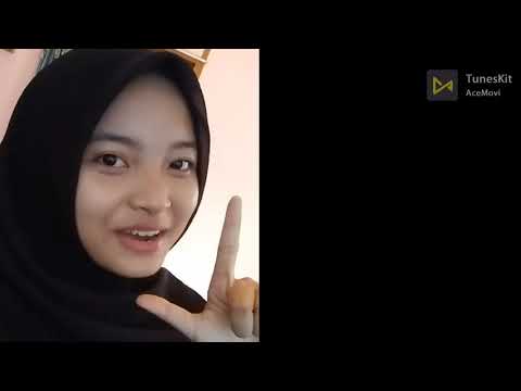 WANITA BERHIJAB