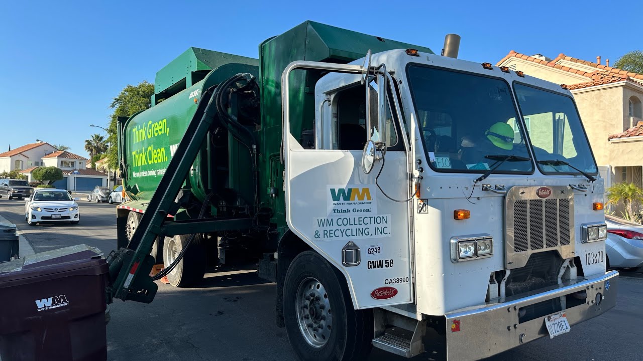 Waste Management Peterbilt amrep broke Down (103870) - YouTube