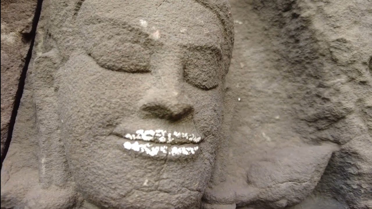 secret temple of KAMPONG CHAM city in CAMBODIA - YouTube