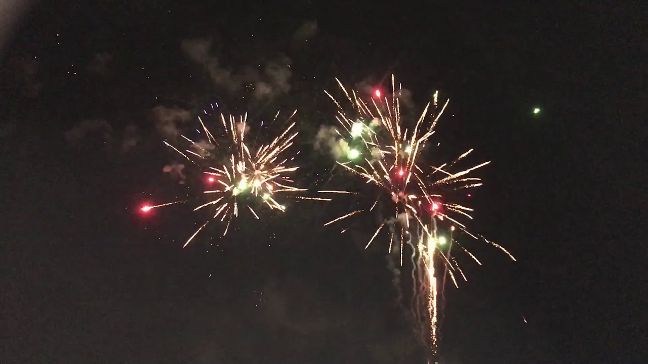 Fireworks show The Eye Shop - YouTube