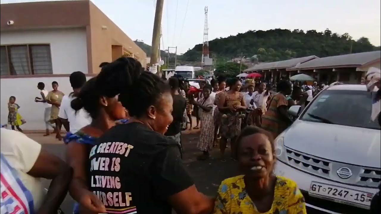 Wild Jubilation in Kumawu as NPP's Yaw Anim wins bye election - YouTube