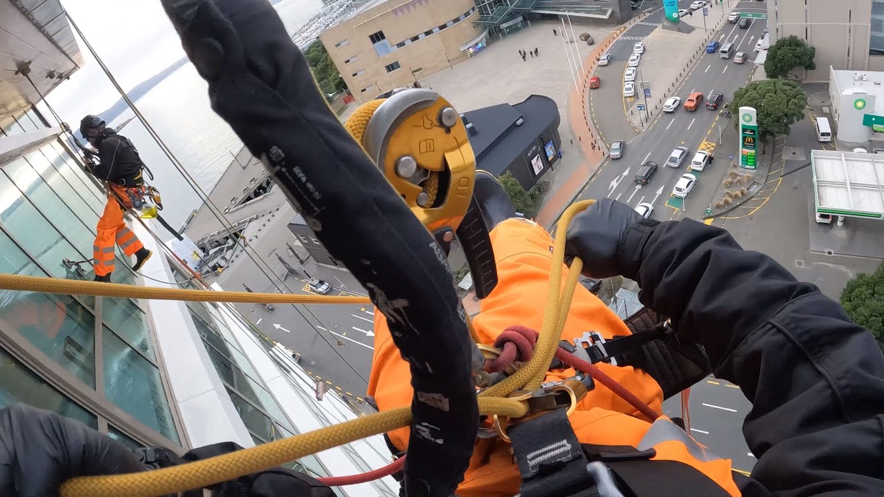 ROPE ACCESS TECHNICIAN ROPE TRANSFER WITH DUCK BACKUP DEVICE # ...