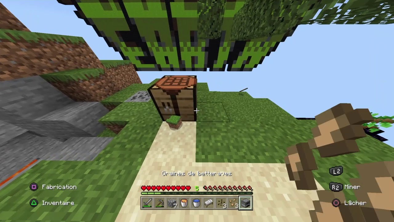 JE DECOUVRE MINECRAFT BEDROCK SUR LA MAP MINECON EARTH #1 - YouTube