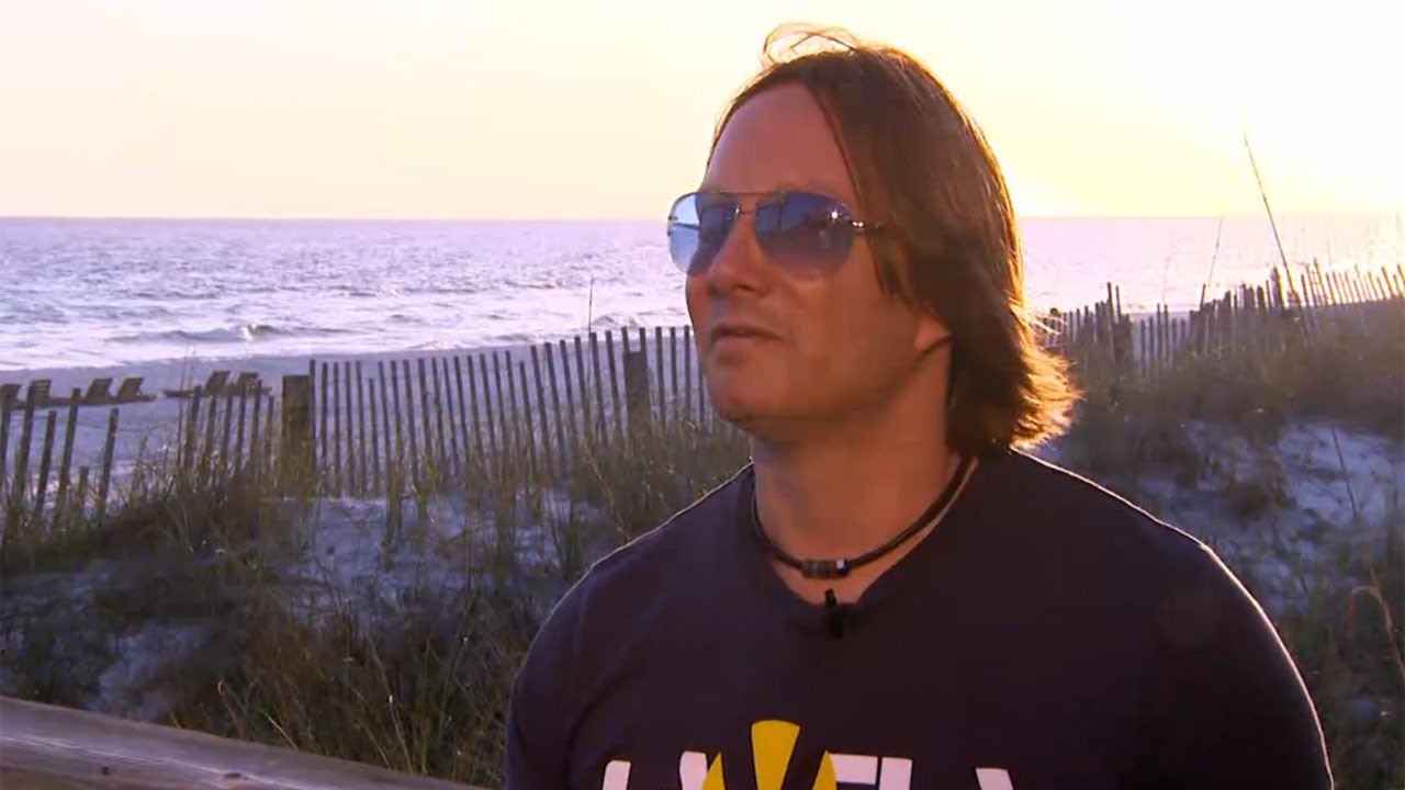 Patrick Pfeffer from Club La Vela - What's Your Story? - YouTube