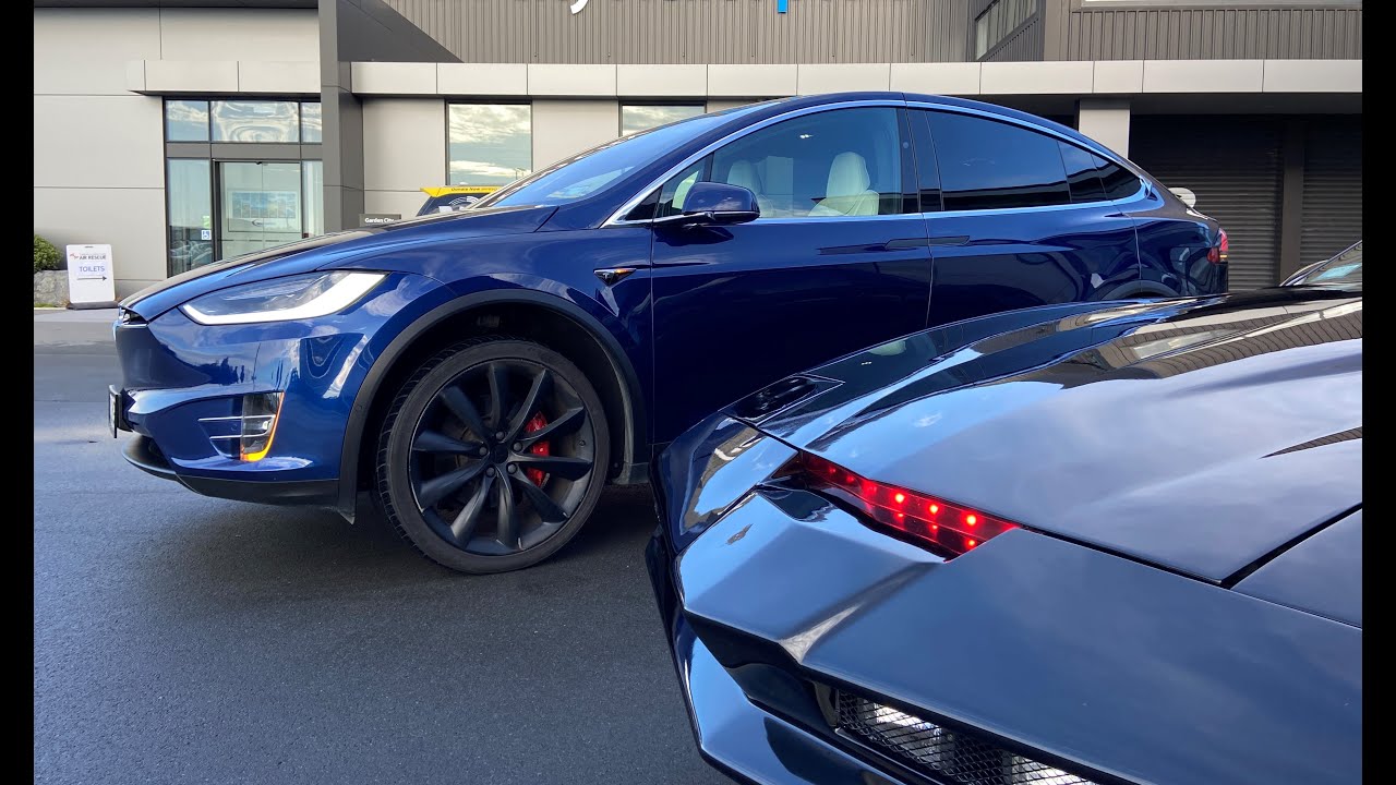 TESLA & KITT - YouTube