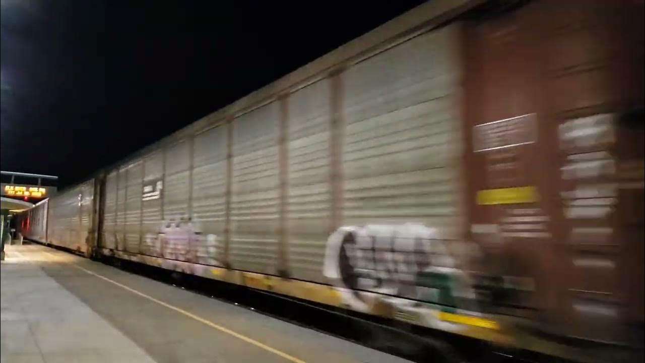 West Bound Auto Rack BNSF # 8581 - YouTube