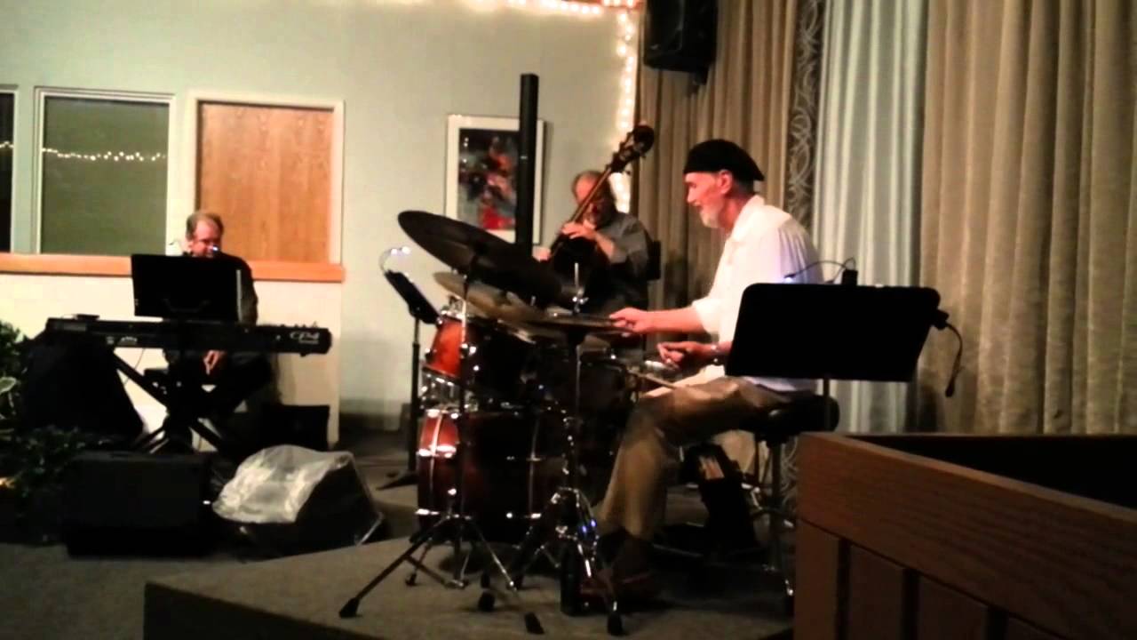 Doug Roach Trio 4 Featuring Don Grove x264 - YouTube