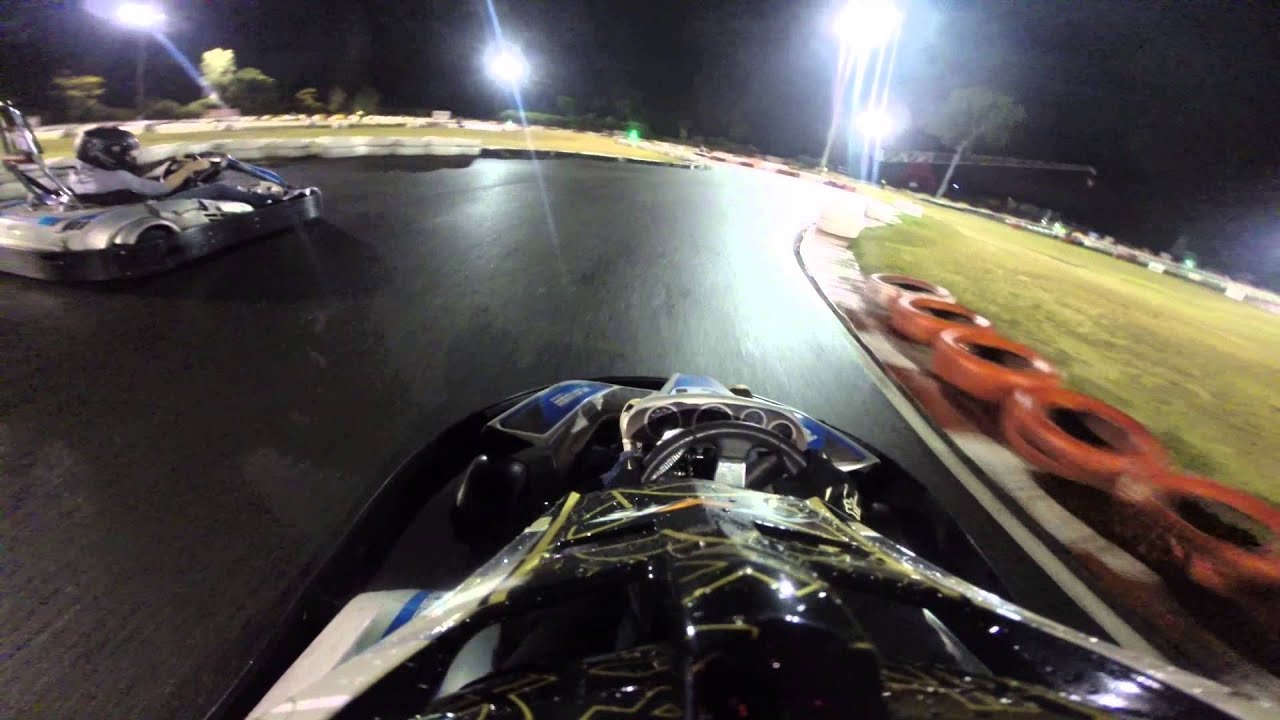Kingston Park Raceway Friday Night Challenge 150814 Race 3 - YouTube