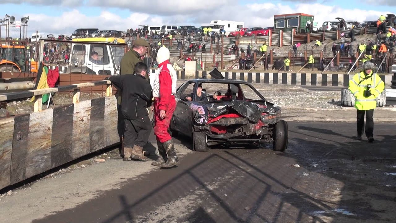 Unlimited Banger Racing Warton 08/03/15 - YouTube