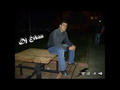 Dj Erkan Ft Dj Serdar & Akay - Etme Derbeder